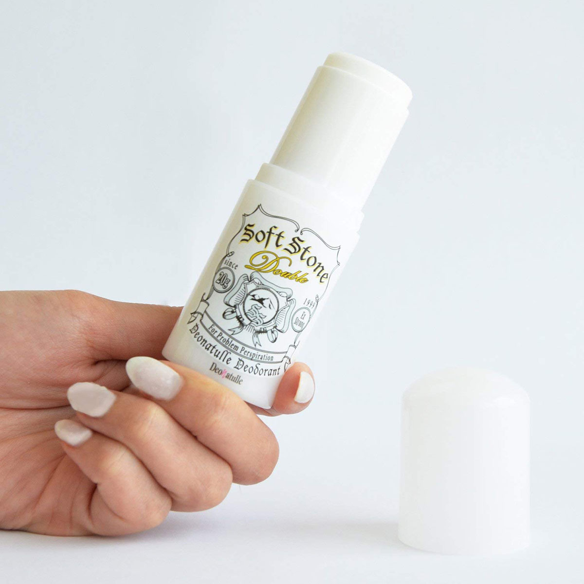 Lăn Khử Mùi Đá Khoáng Nhật Bản Softstone Double Deonatulle 20g – Bonita ...